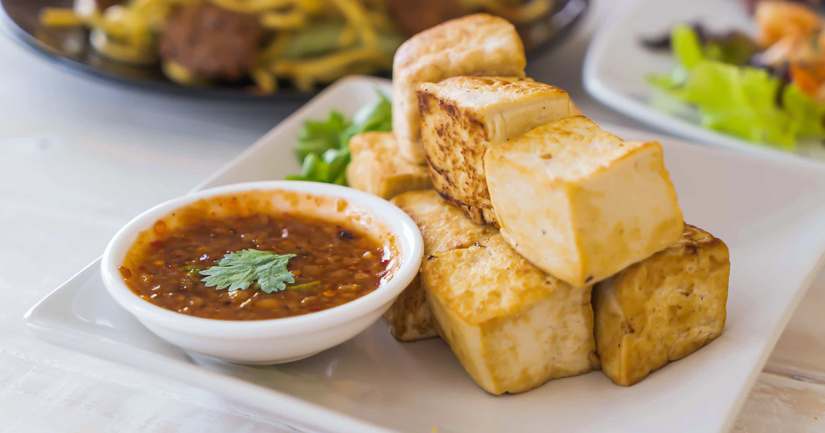Receta de tofu frito fácil y rápida