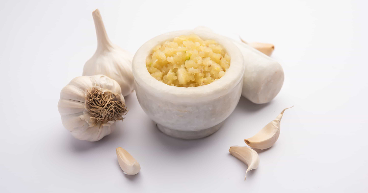 7 avantages impressionnants de la combinaison de l'ail et du gingembre