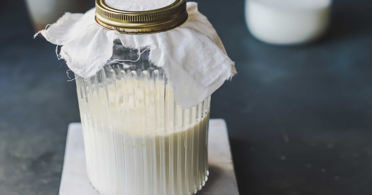 9 Evidence-Based Health Benefits of Kefir You Should Know