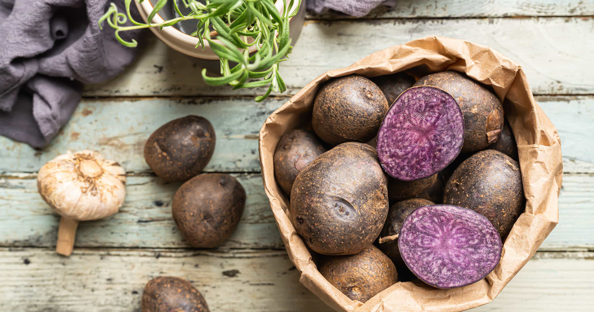 7 incríveis benefícios à saúde da batata roxa