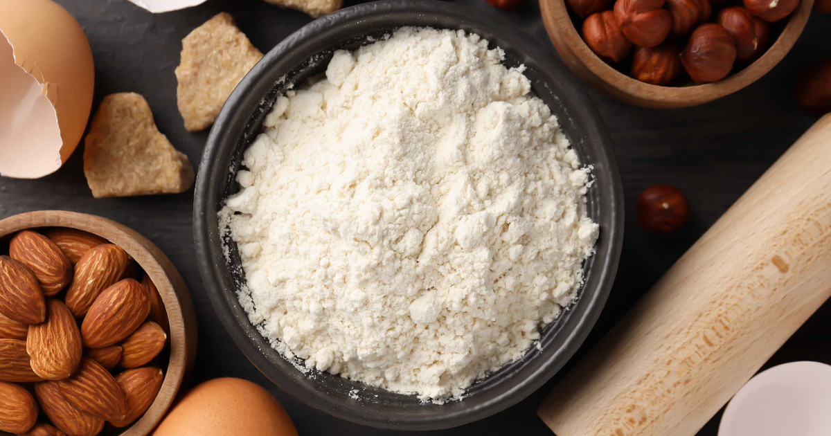 8 Keto-Friendly Flours and How to Use Them for Keto Baking