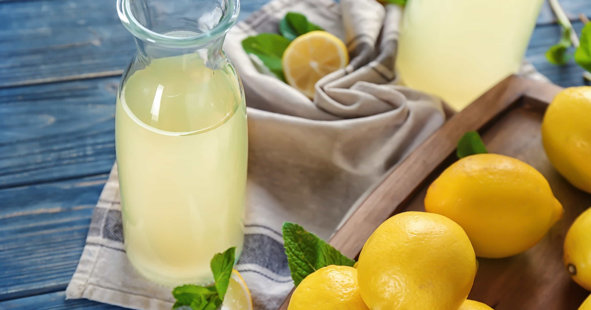 Is Lemon Juice Acidic or Alkaline? Effects on Body pH Explained