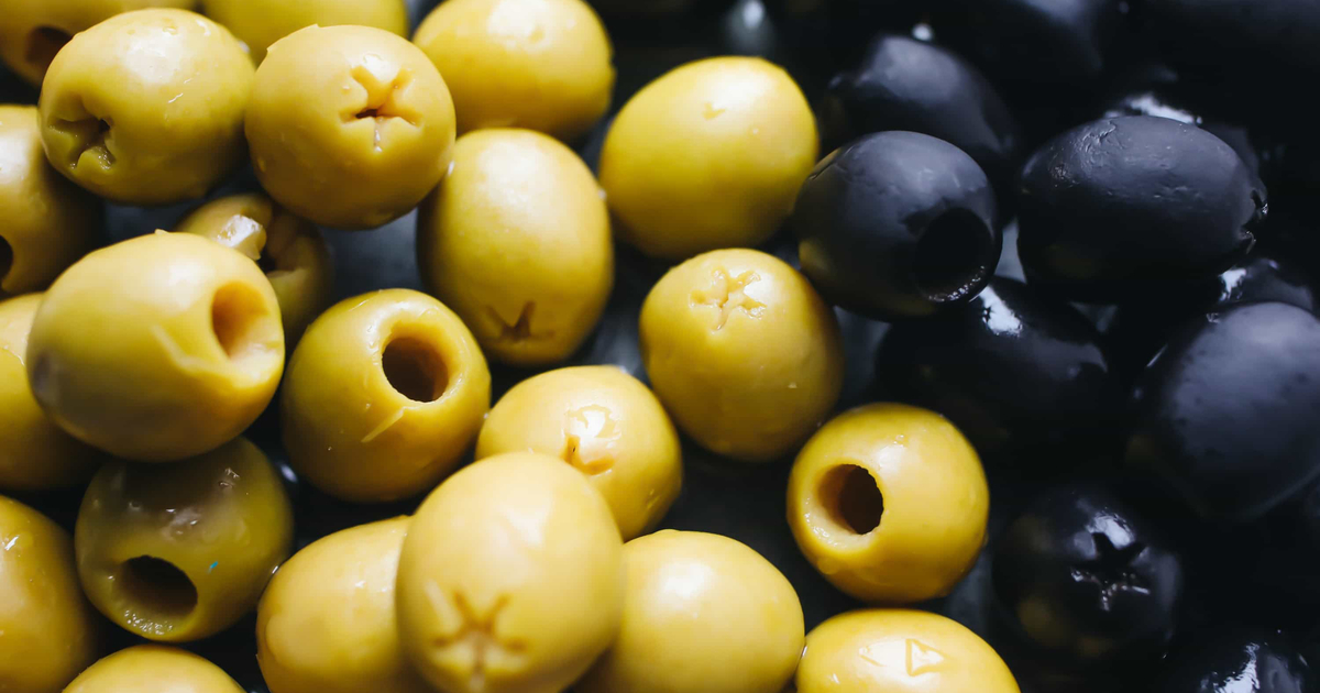 Olives: Nutrition Facts and Health Benefits Explained